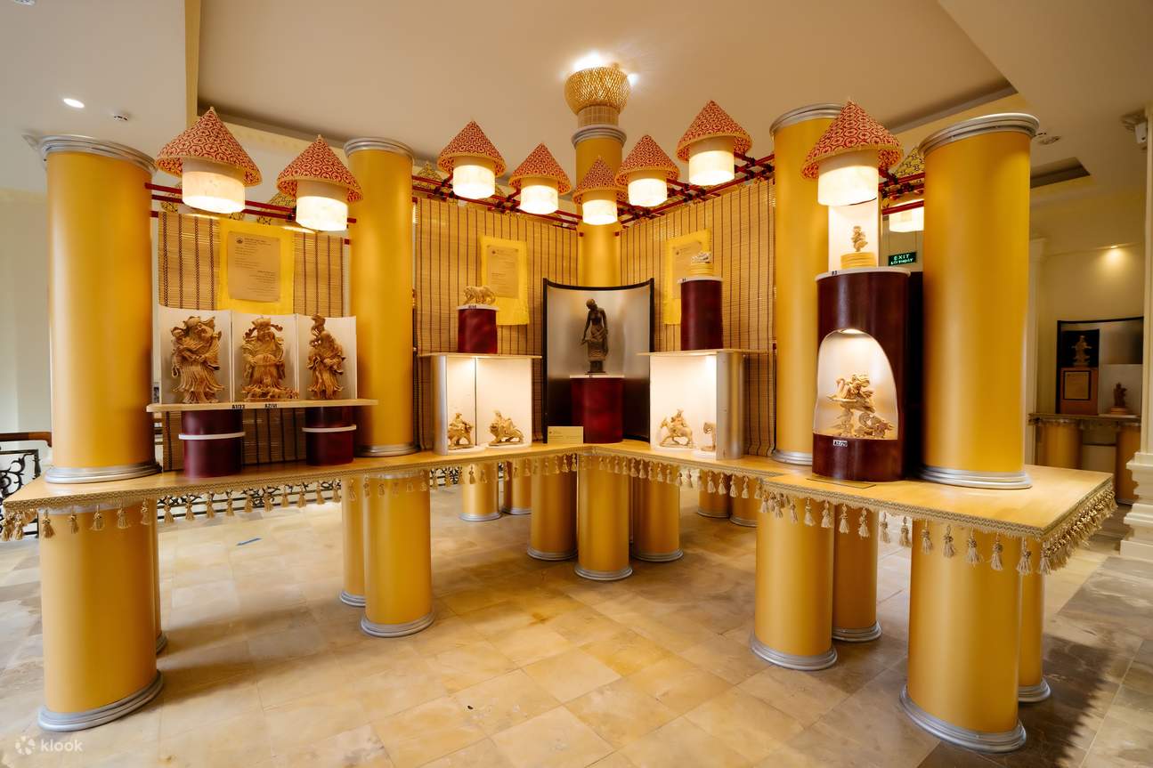 Marble Mountains and Non Nuoc Stone Carving Memory Museum - Klook ...