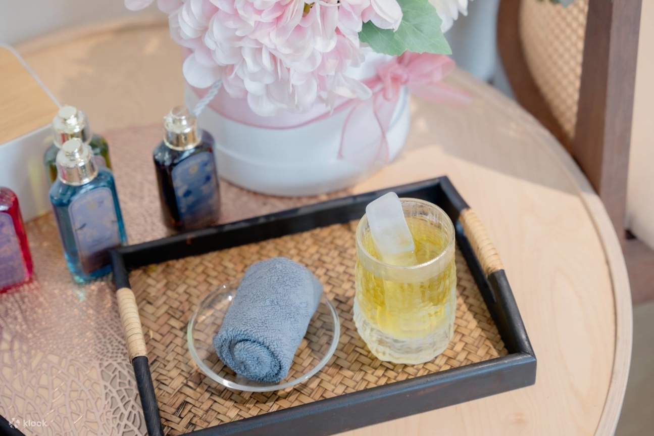 The Upper Ground Spa at Best Western Chatuchak in Bangkok - Klook Australia