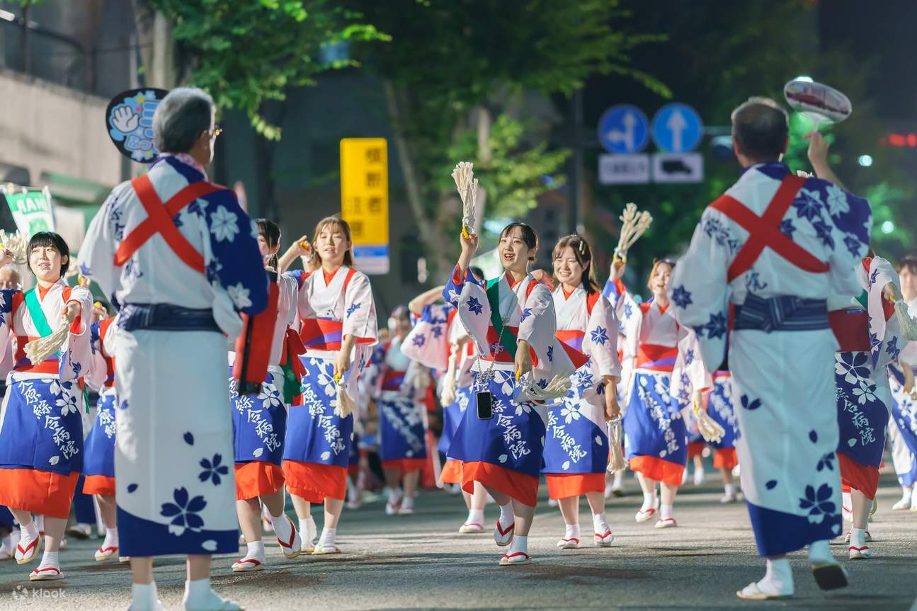 Festival Fukushima Waraji: Sandal Jerami Terbesar di Jepang (Fukuoka ...