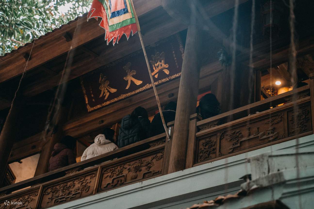 Hanoi Walking Tour: Imprint Of Thang Long-Hanoi Craft Street - Klook ...