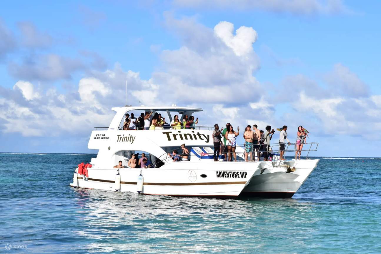 Punta Cana Party Boat with Music and Open Bar - Klook India