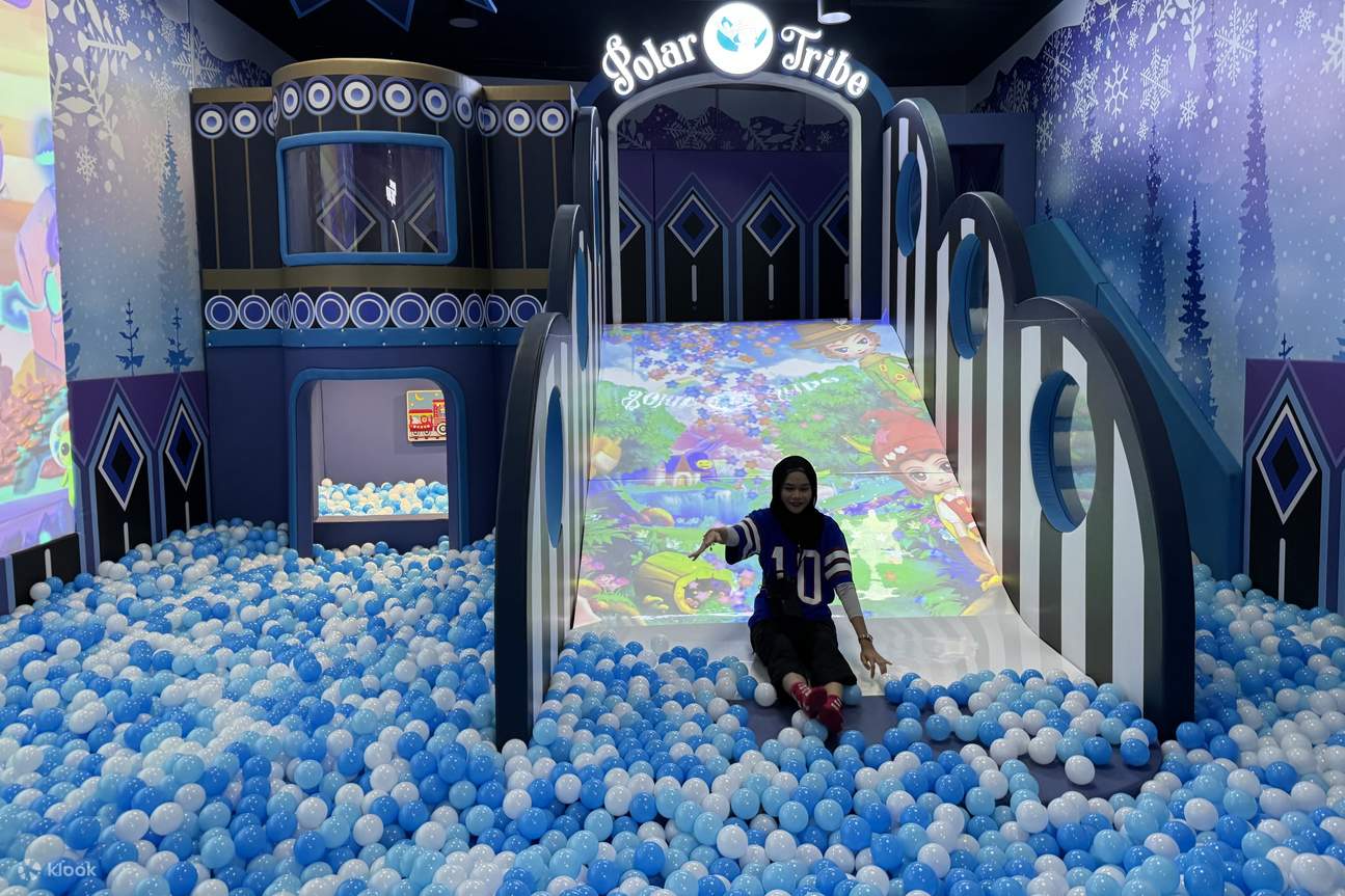 Immersive Winterland at I-City - Klook Stati Uniti