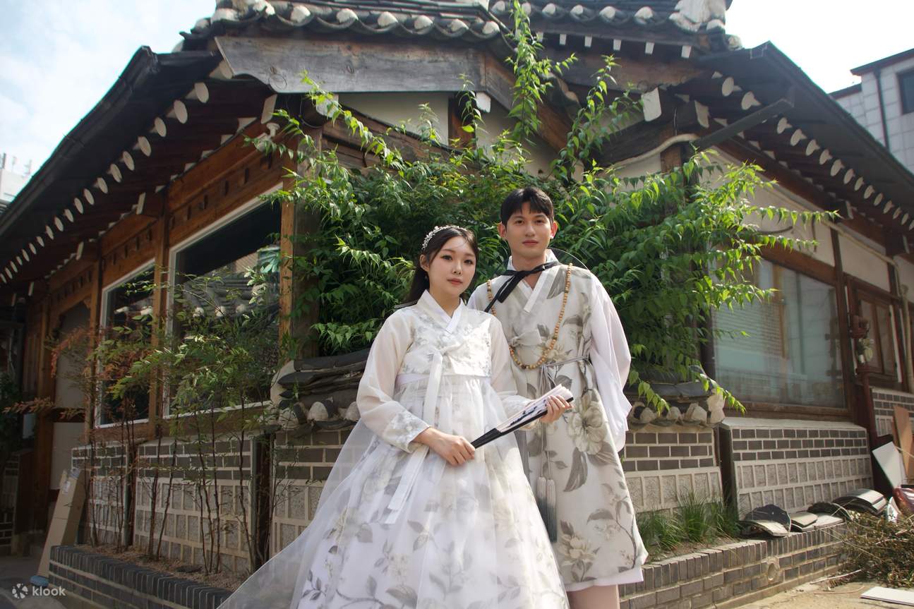 Hanokhanbok - Near Gyeongbokgung Palace, Bukchon Hanok Village ...