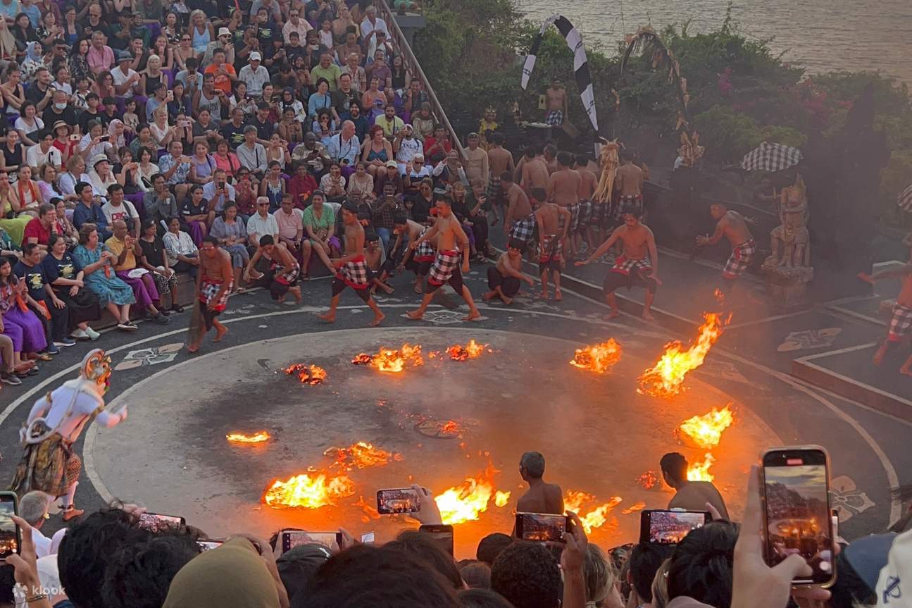 Kecak Dance Show Ticket in Uluwatu and Melasti Beach, Bali - Klook India
