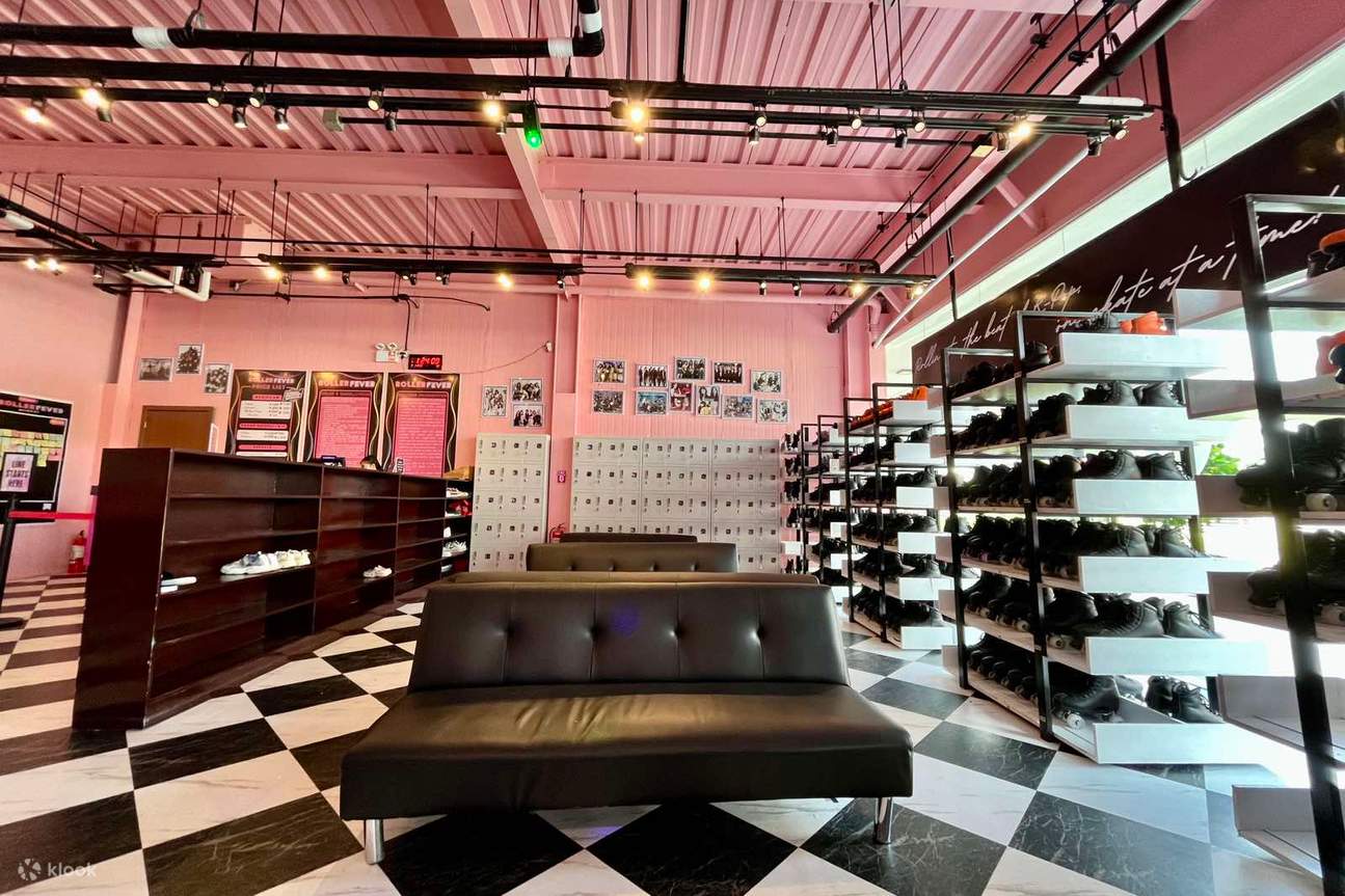 Pengalaman Luncur Roda di The Outlets Lipa - Klook Amerika Syarikat