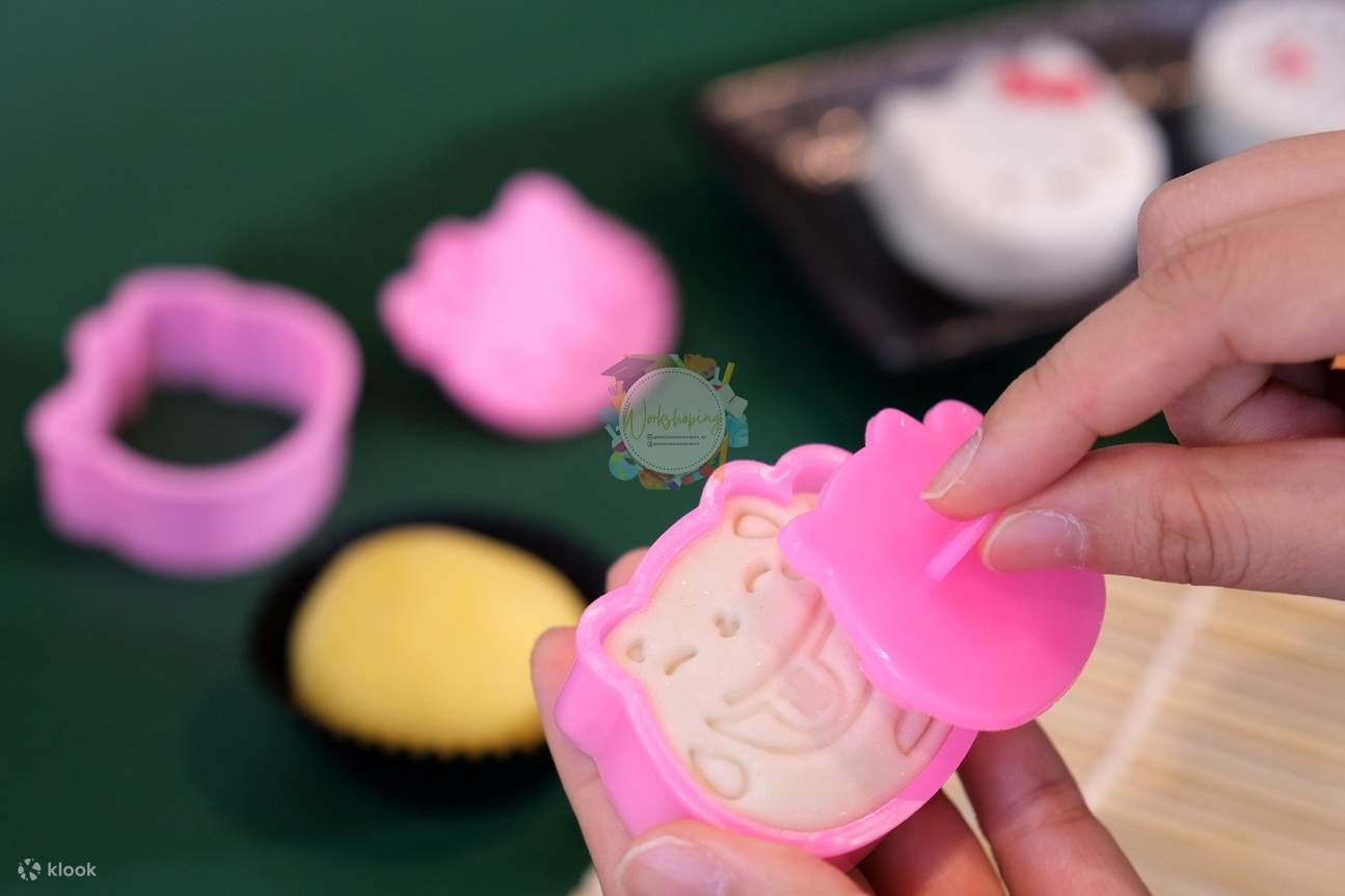 Singapore Creative Snow Skin Mooncake Virtual Workshop - Klook United ...