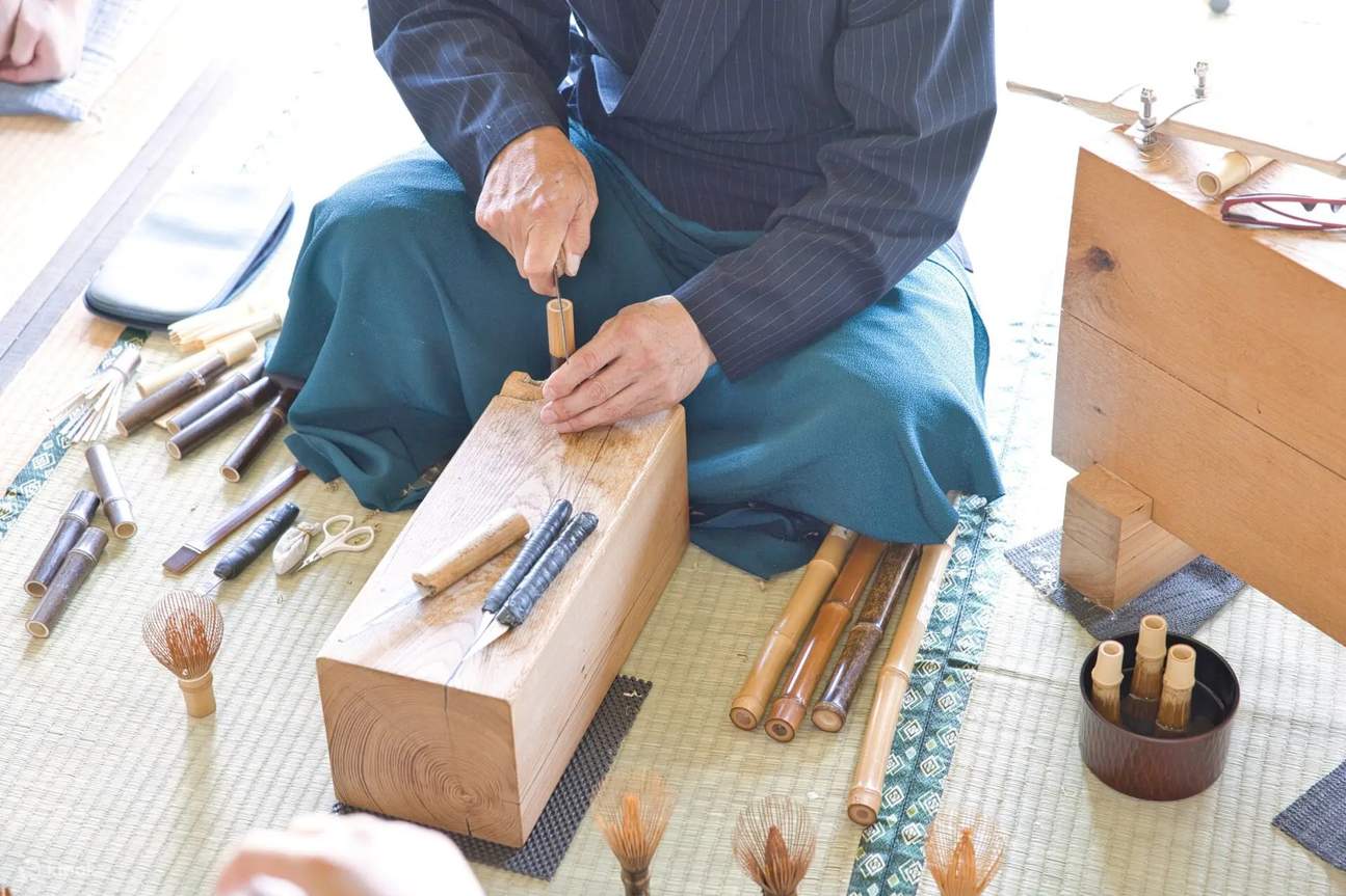 Hands-On Tea Whisk Making with a Master Craftsman in Nara - 클룩 Klook 한국