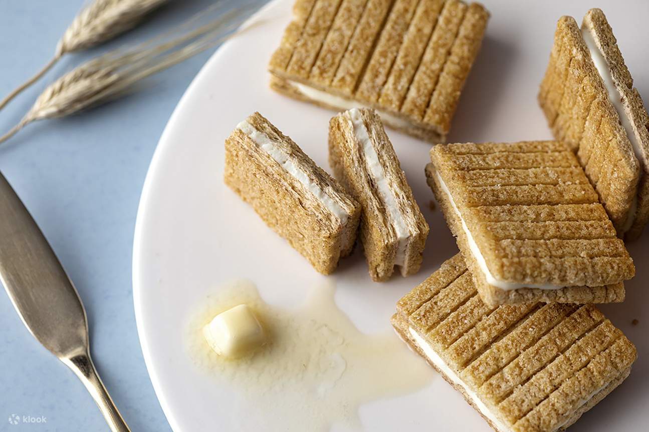 Tokyo Station Hot Sale SUGAR BUTTER TREE Sugar Cream Sandwich Biscuits ...