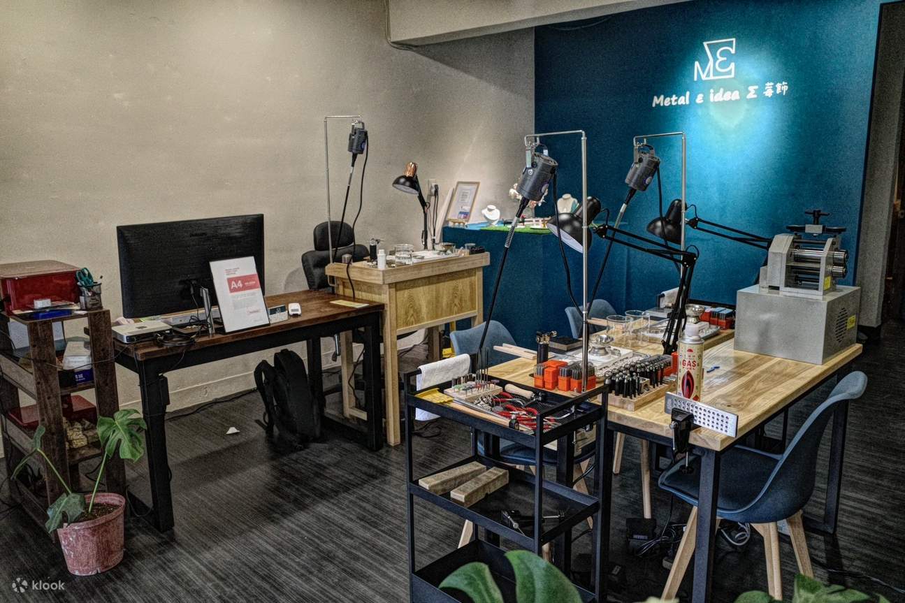 Taichung: Berry Jewelry - S925 Sterling Silver Ring DIY Handicraft Course - Klook Philippines