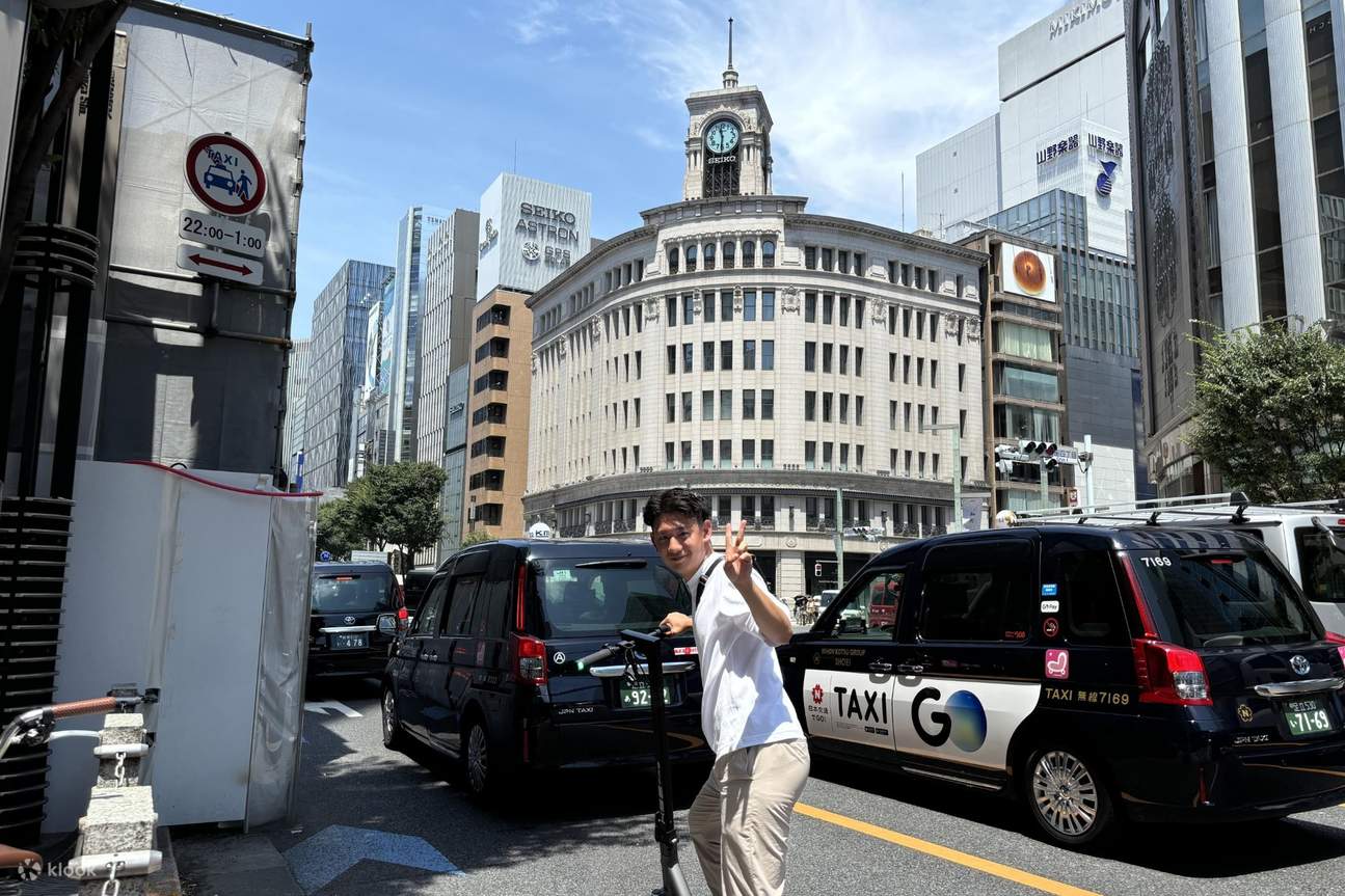 Tokyo E-Scooter Day Tour : Top Landmarks & Local Spots - Klook États-Unis
