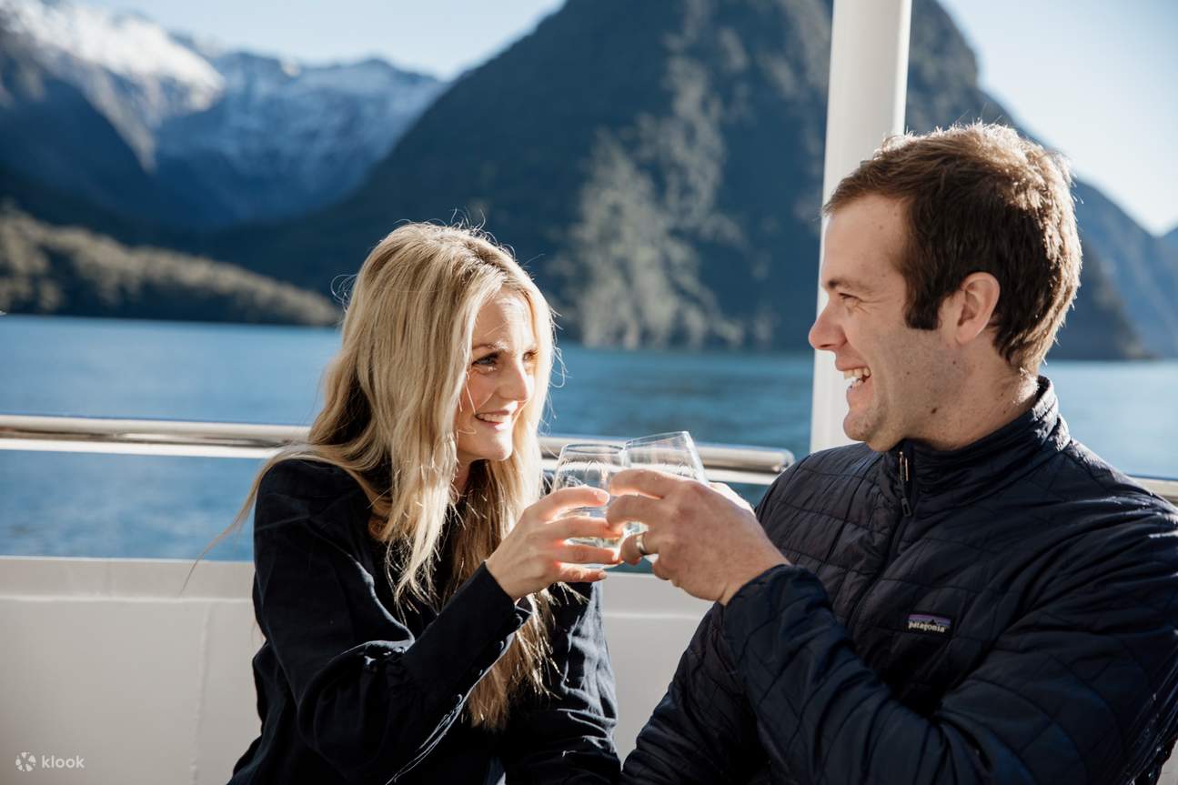 Pure Milford Premium Milford Sound Cruise - Klook Singapore