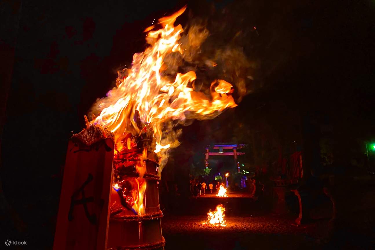 One-day tour to Japan's three most unique festivals: Yoshida Fire ...