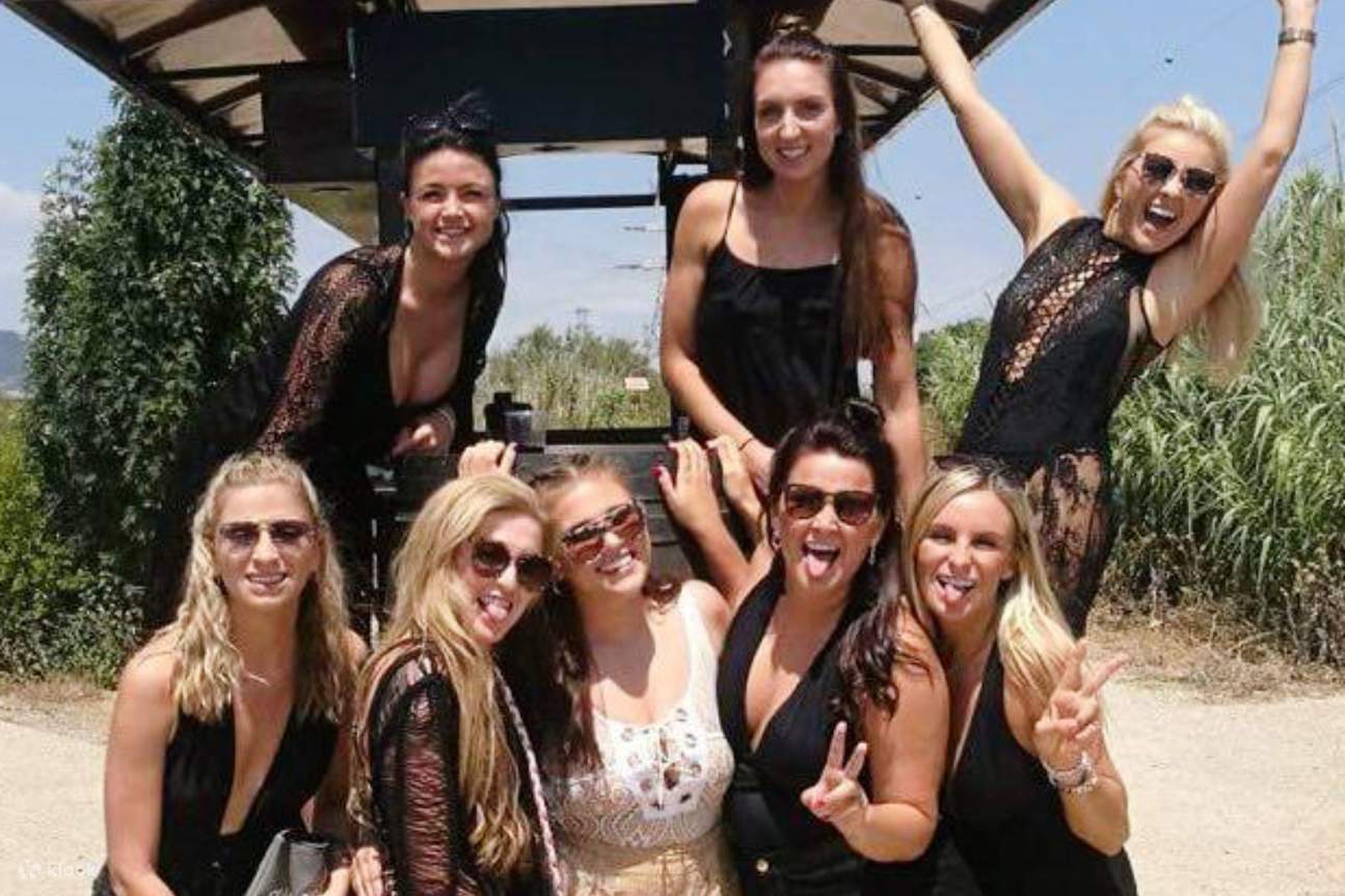 Beer Bike Tour in Barcelona - Klook