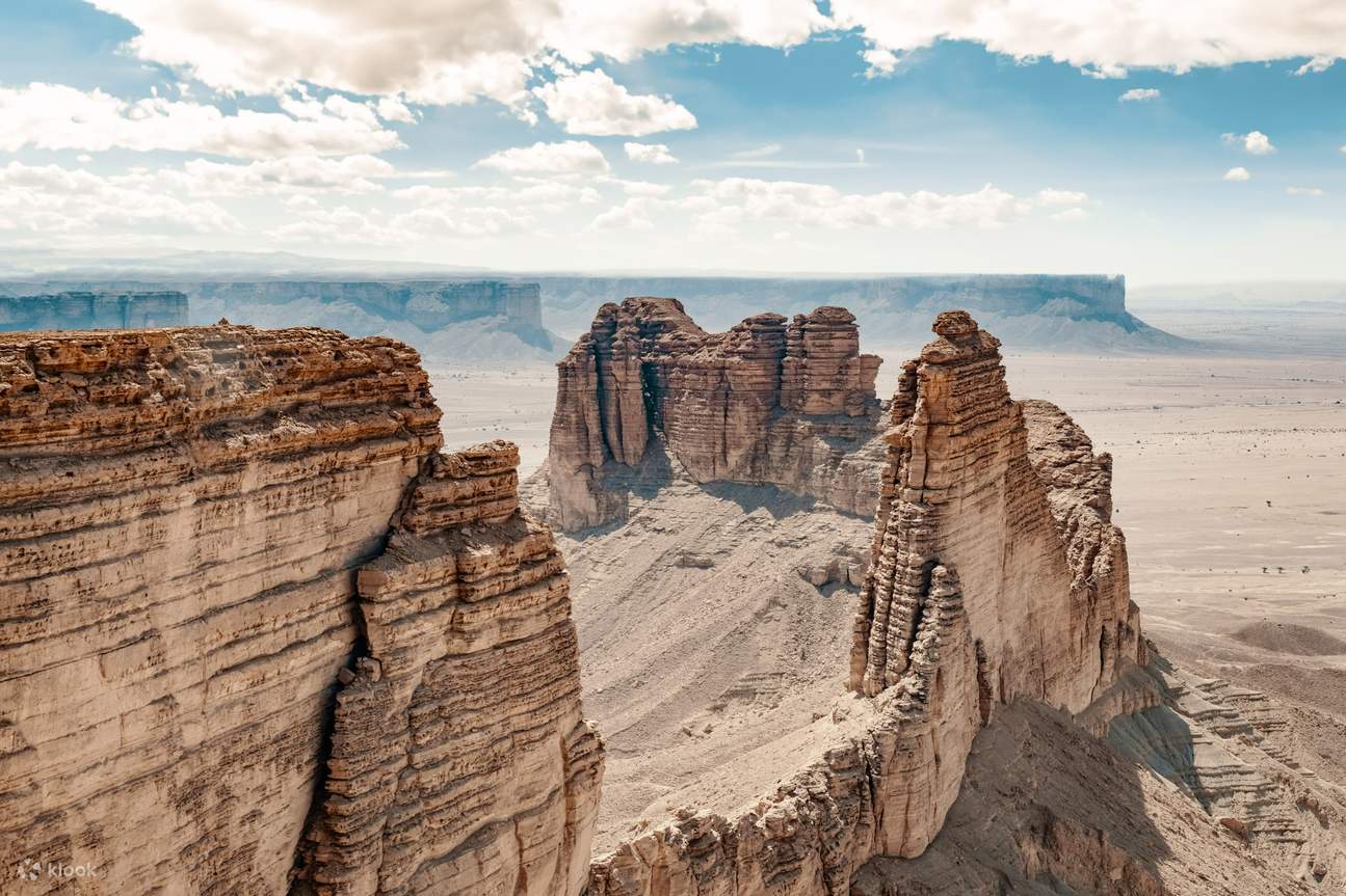 Saudi Arabia Second Edge of the World Tour - Klook