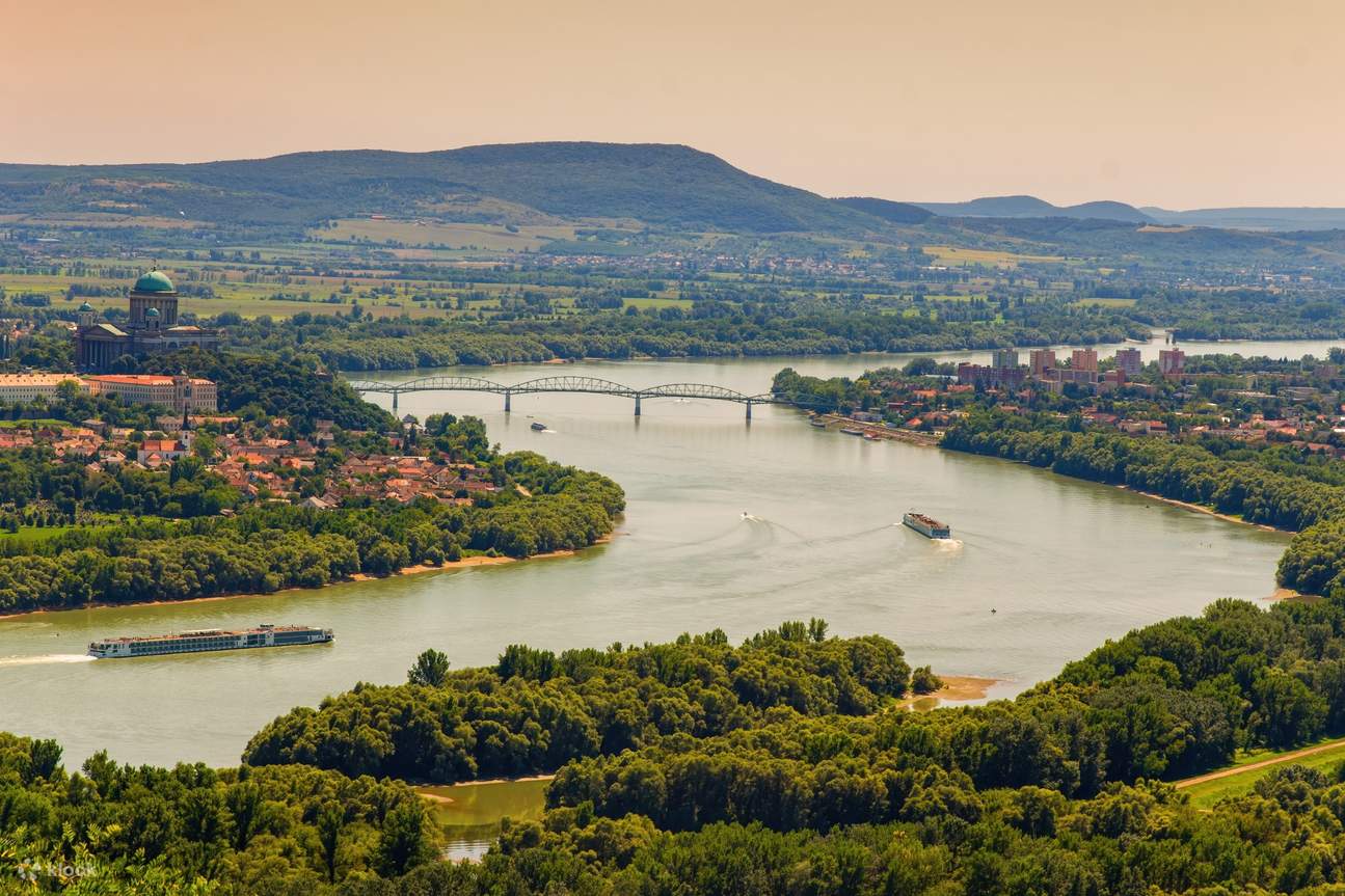 Danube Bend Day Tour dari Budapest - Klook Indonesia