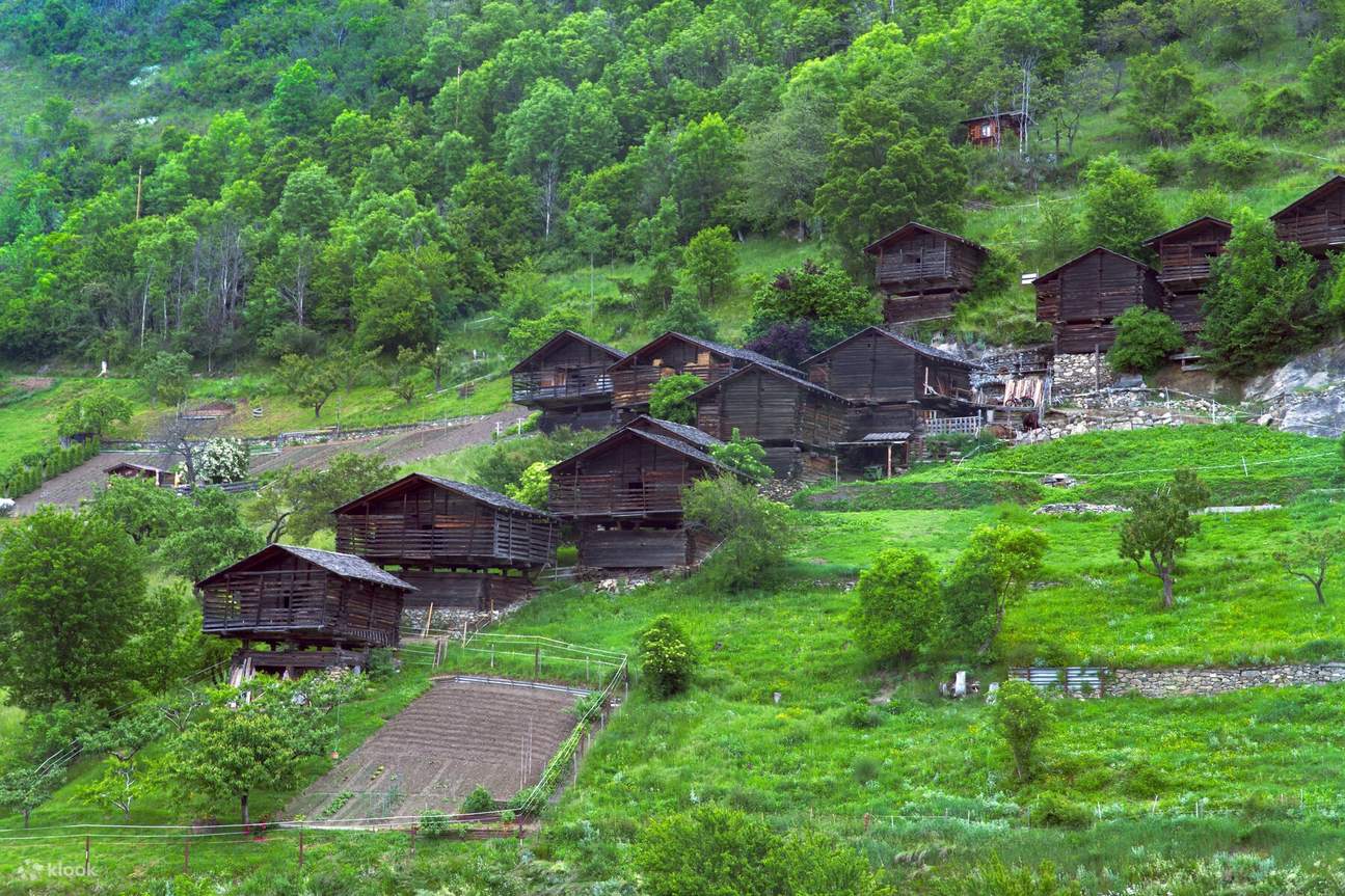 Shirakawago and Kanazawa Day Tour - Klook Singapore