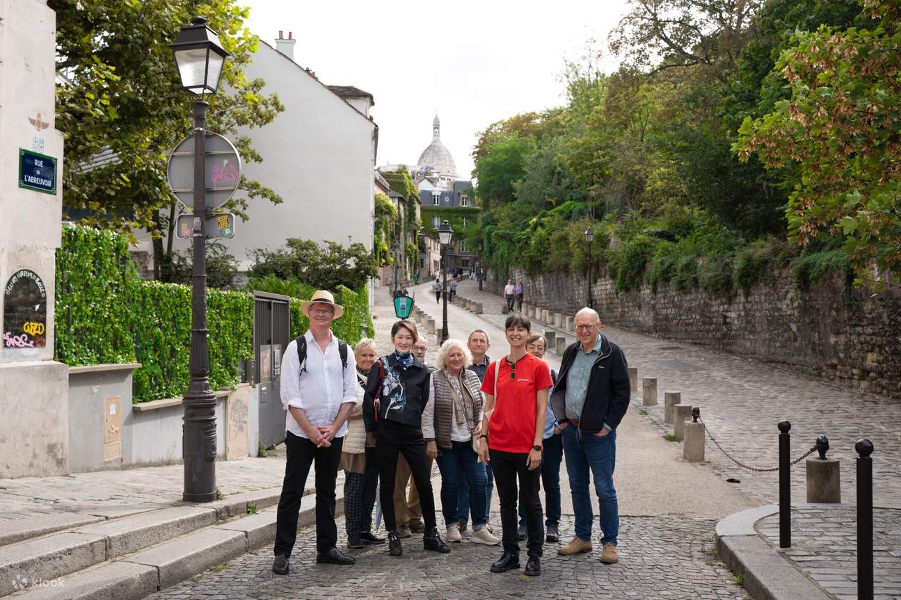 Paris Hidden Montmartre Tour - Klook Estados Unidos