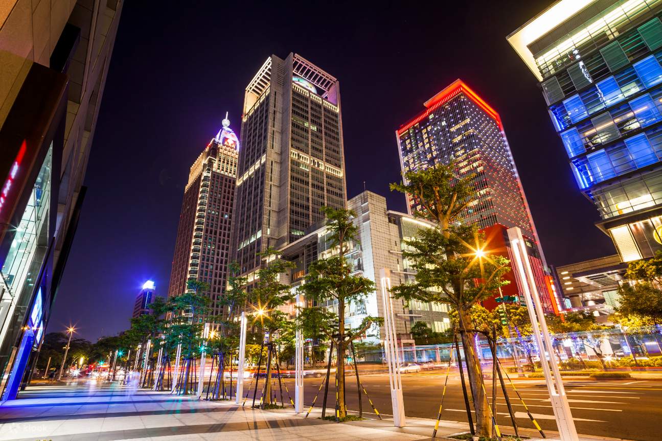 Taipei｜Tur malam ke tempat wisata dan bar terkenal di kota Taipei ...