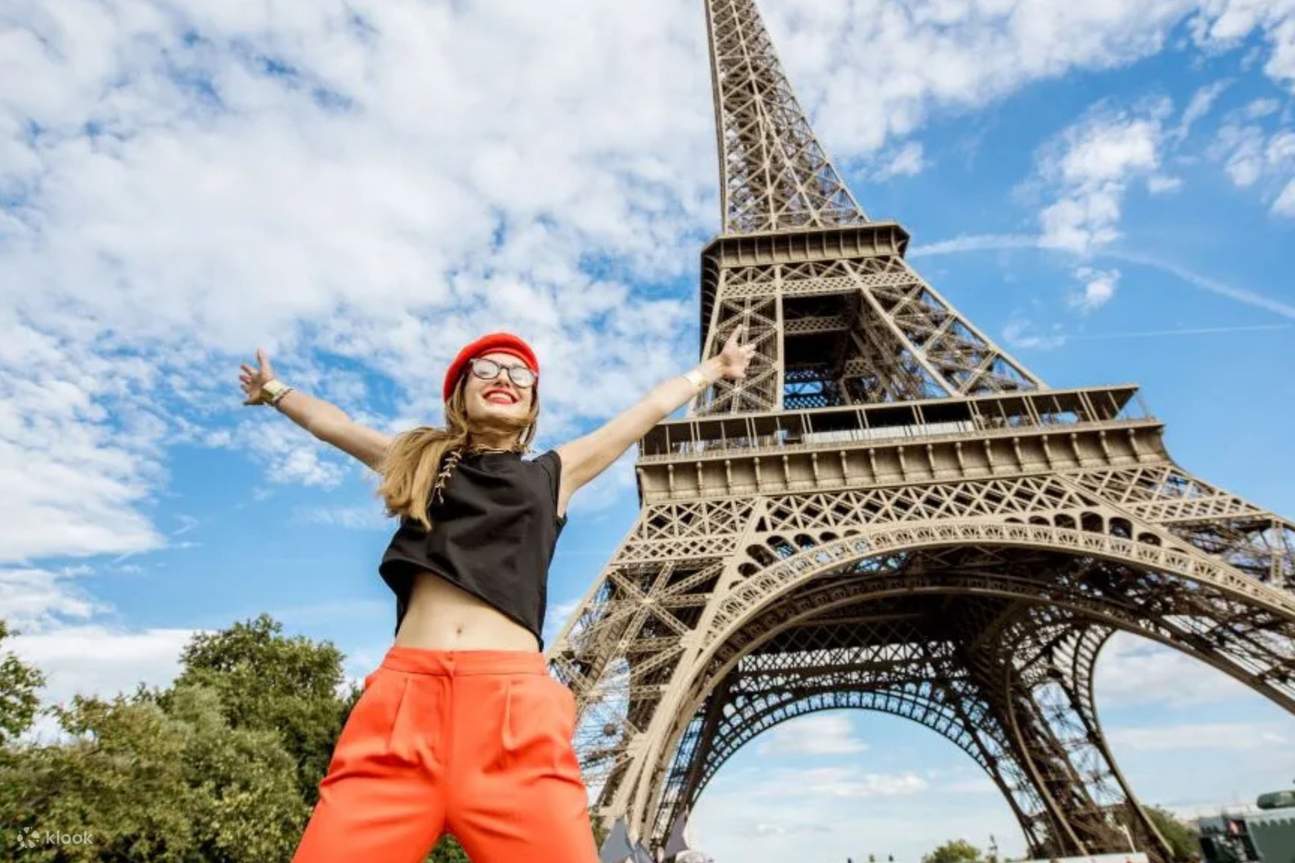 Eiffel Tower Summit Access and Cruise Tour by Night in Paris - Klook ...