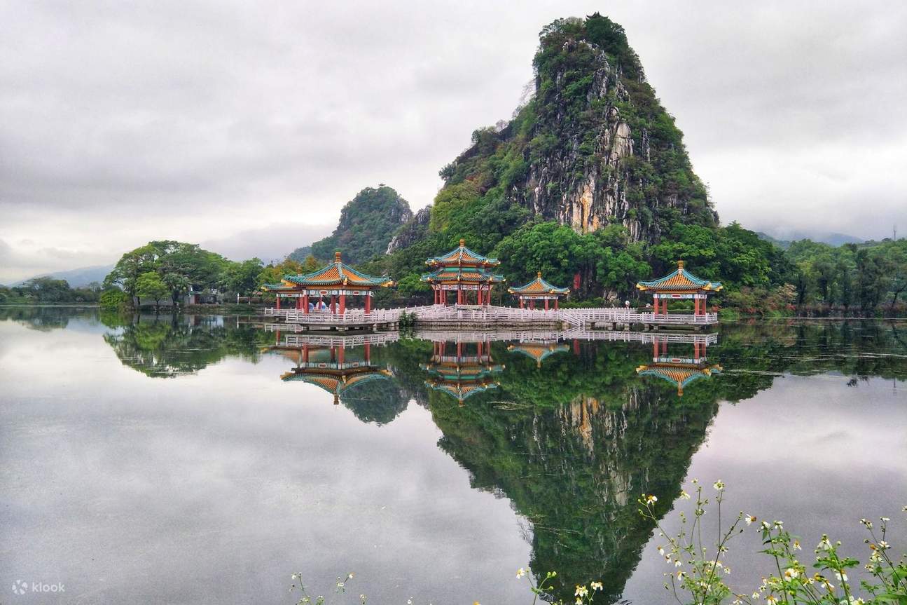 Private Guided Day Tour of Guilin Highlights: Elephant Trunk Hill, Fubo ...