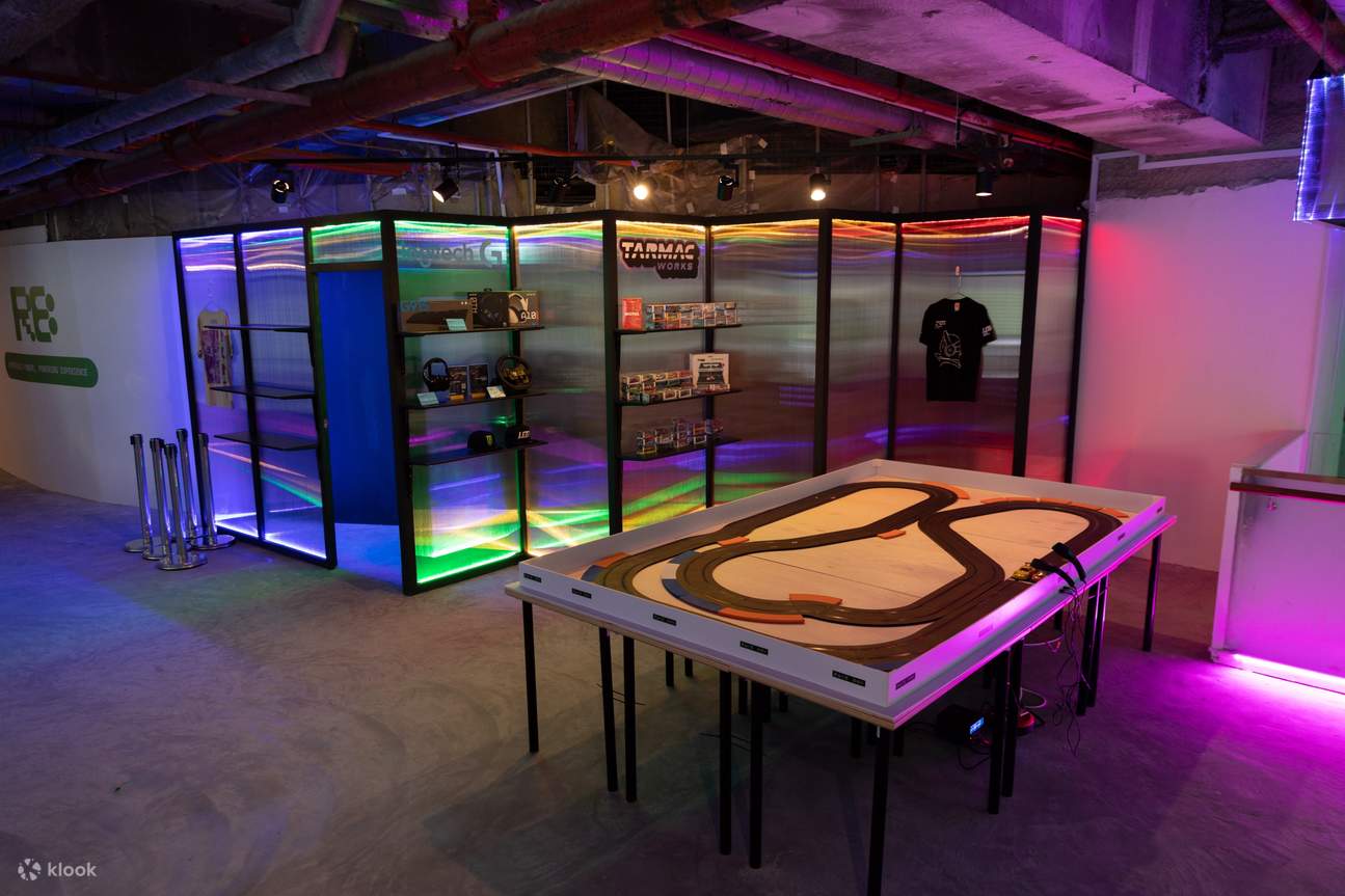 新加坡 Mandarin Gallery Race Box 赛车模拟器体验 - Klook客路