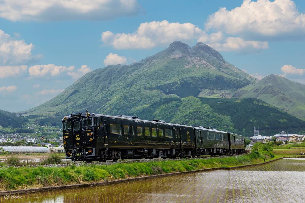Kanpachi / Ichiroku Limited Express treinkaartje van JR Kyushu - Klook ...