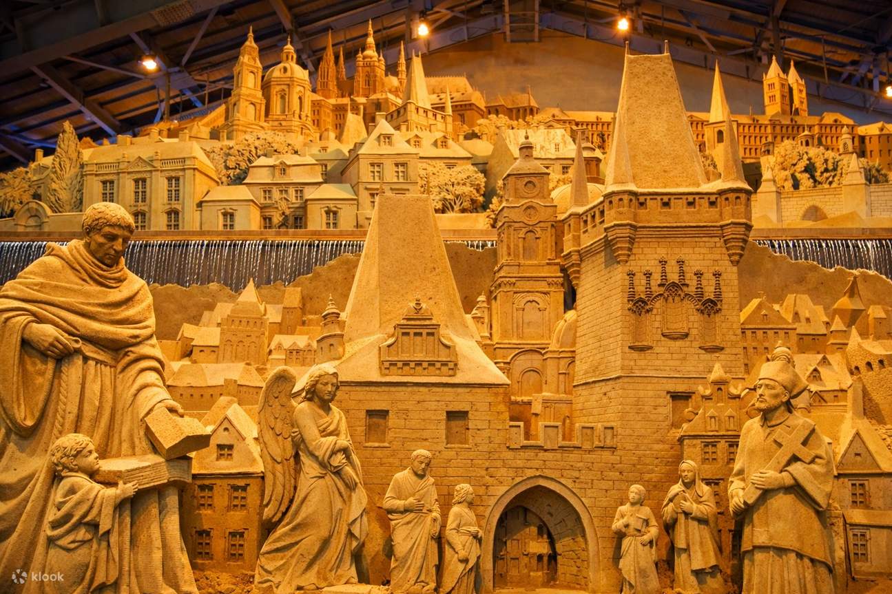 Tottori Sand Dunes & Sand Museum & All-You-Can-Eat Pear Picking ...
