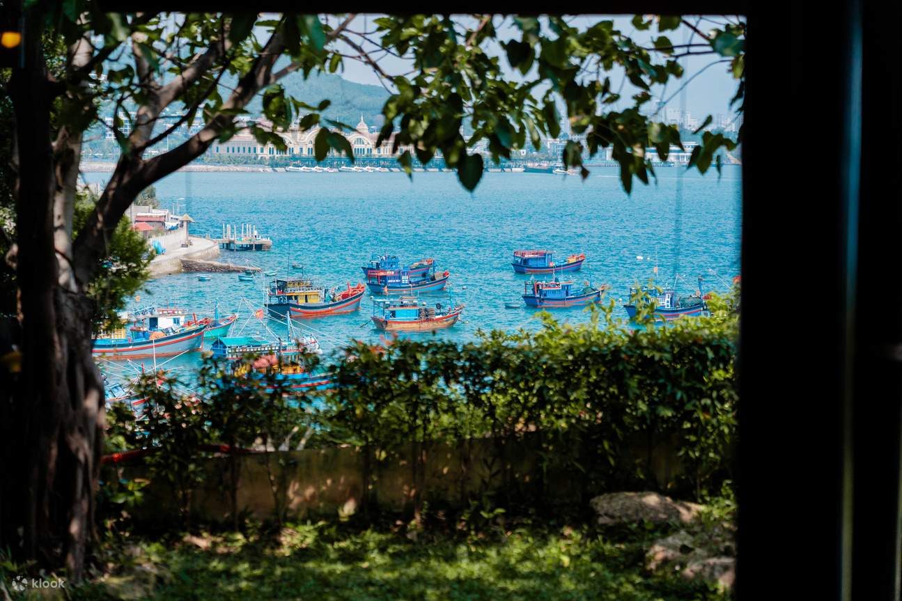 Tur Sehari Nha Trang ke Pantai Soi & Akuarium Tri Nguyen dengan Speed ...