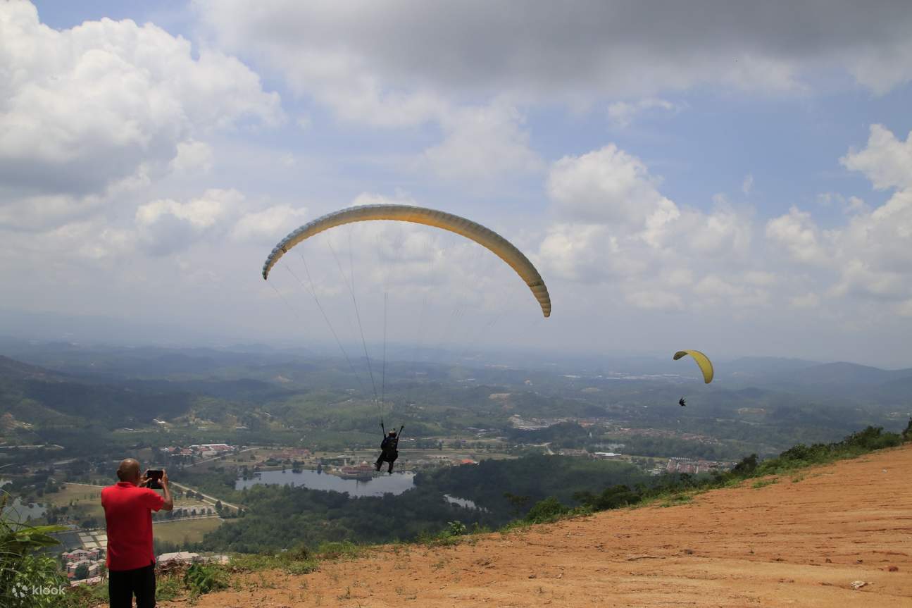 Professional Tandem Paragliding in Kedah - Klook