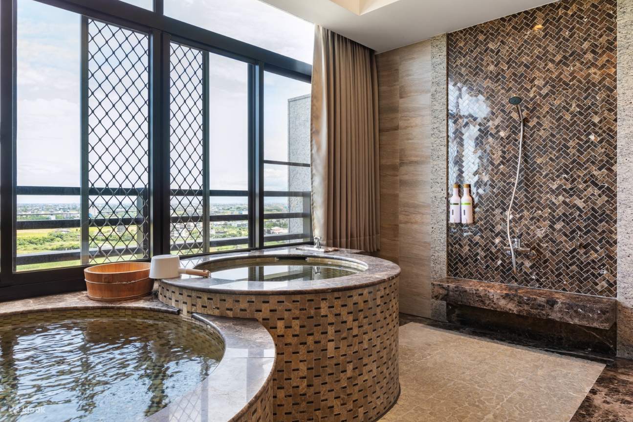 Private Bathhouse Experience At Chuang Tang Spring Hotel Klook Singapore