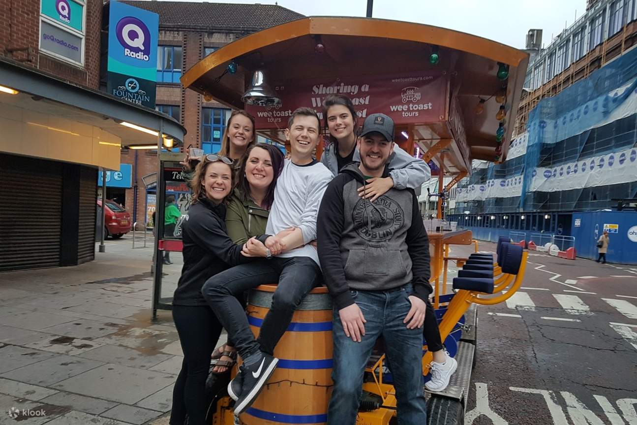 Beer and Prosecco Bike Tour in Belfast - Klook Australia