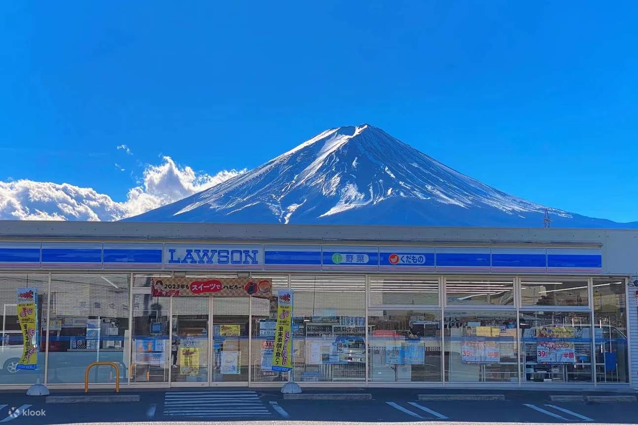 Lake Kawaguchi Fuji Panoramic Ropeway & Oshino Hakkai & Lawson ...