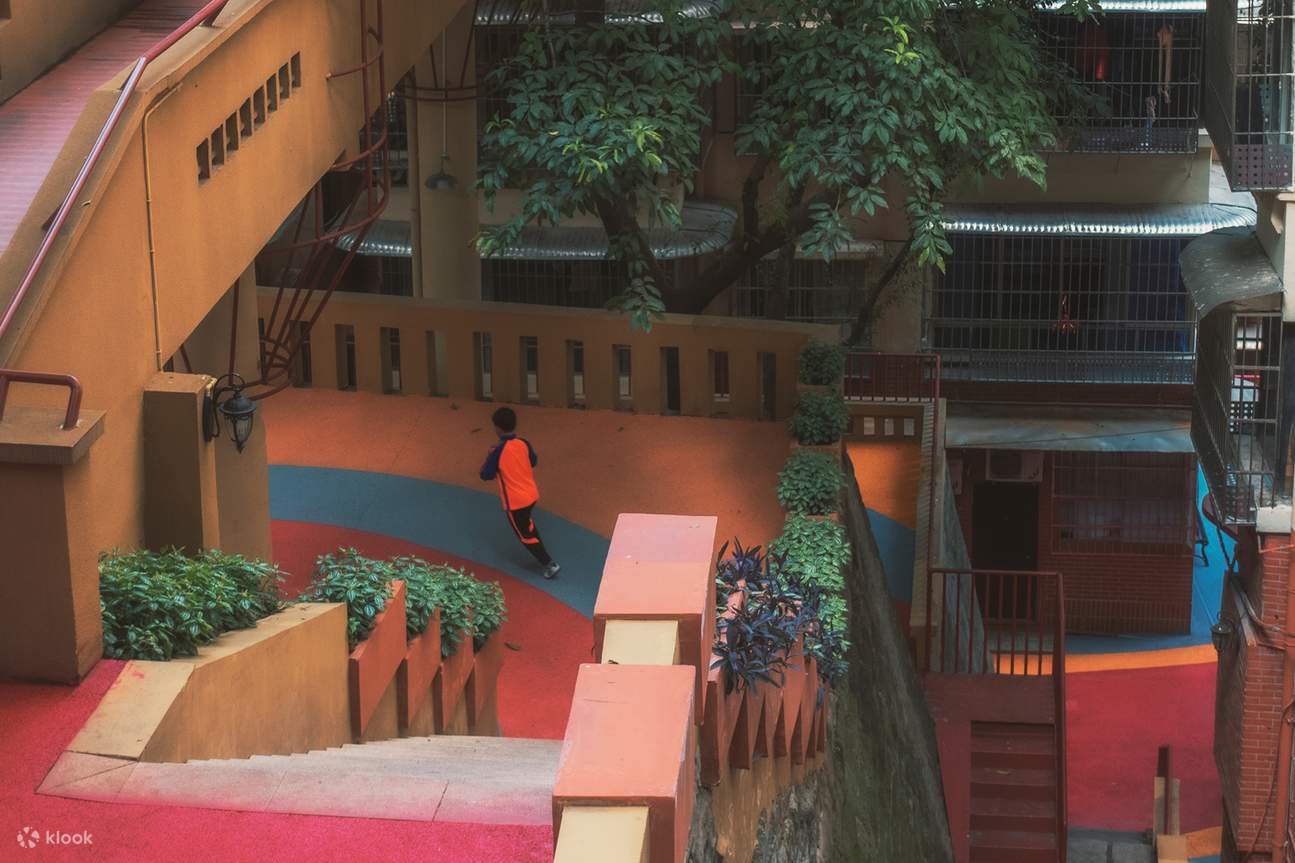 Chongqing Walking Tour - Crazy Local Neighborhoods - Klook