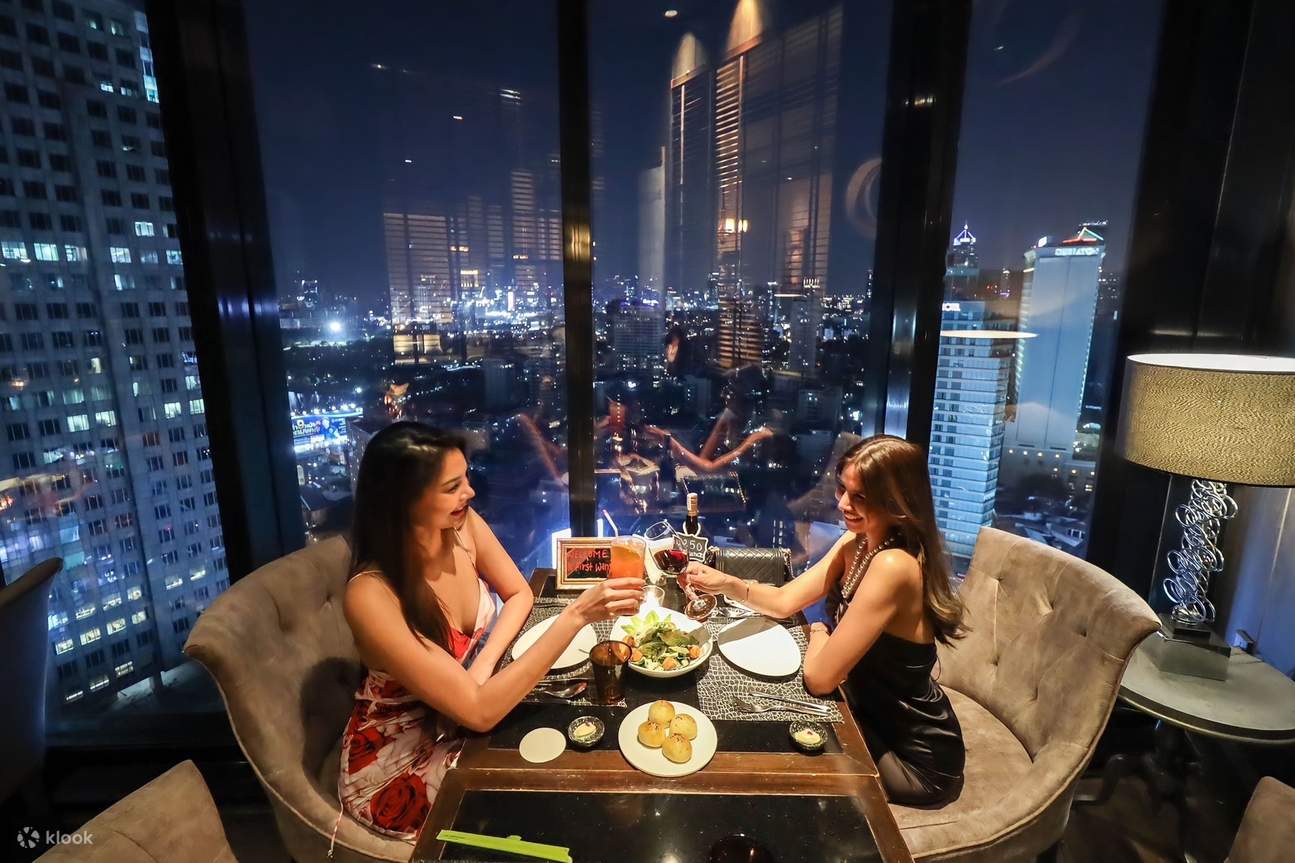 Medinii Panorama Restaurant in The Continent Hotel Bangkok - Klook