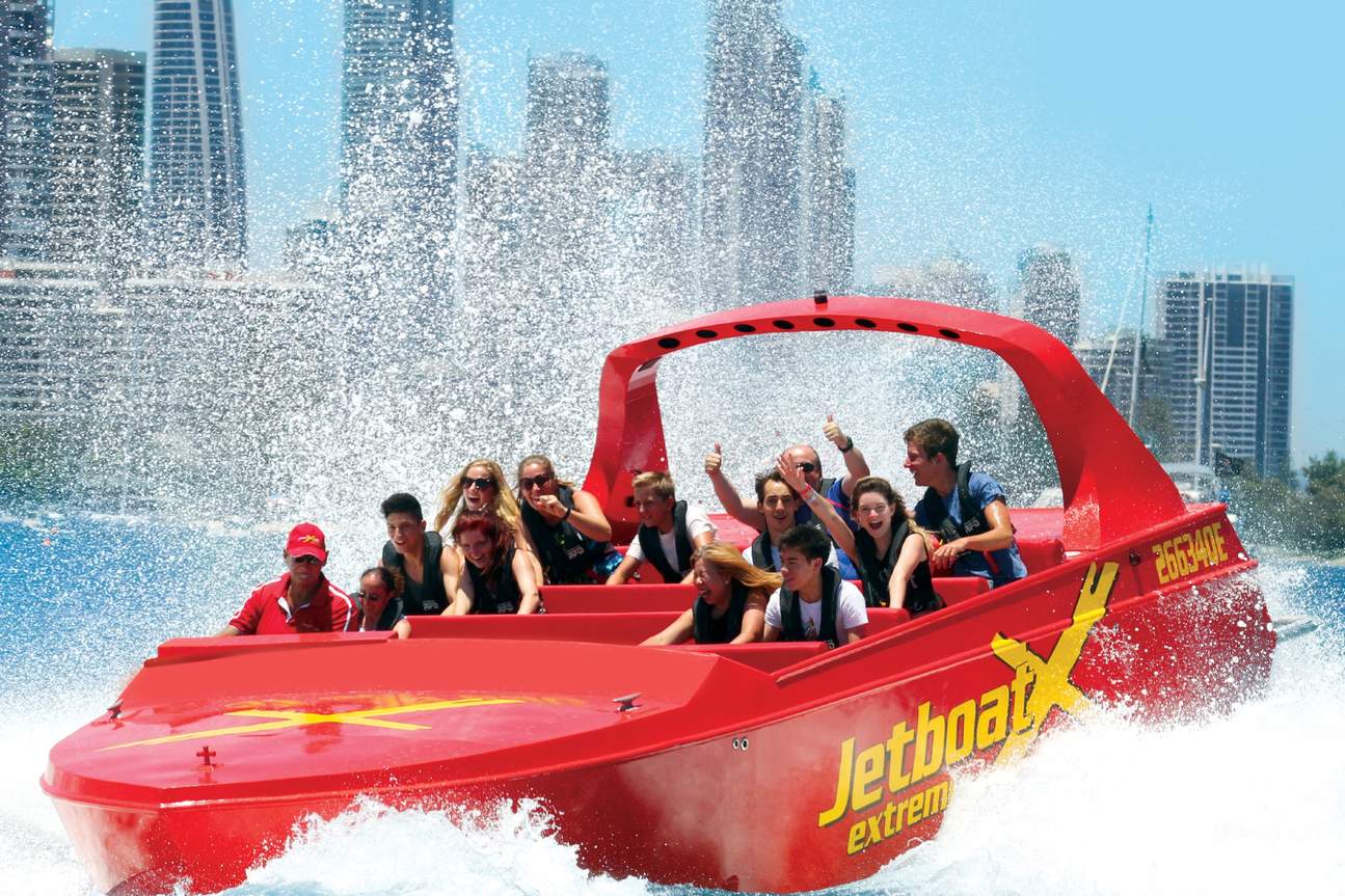 Combo Naik Jetboat Terbaik dan Kelas Surfing - Klook Indonesia