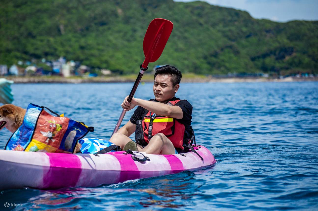 Ruifang, New Taipei: Elephant Trunk Rock Canoe - Klook
