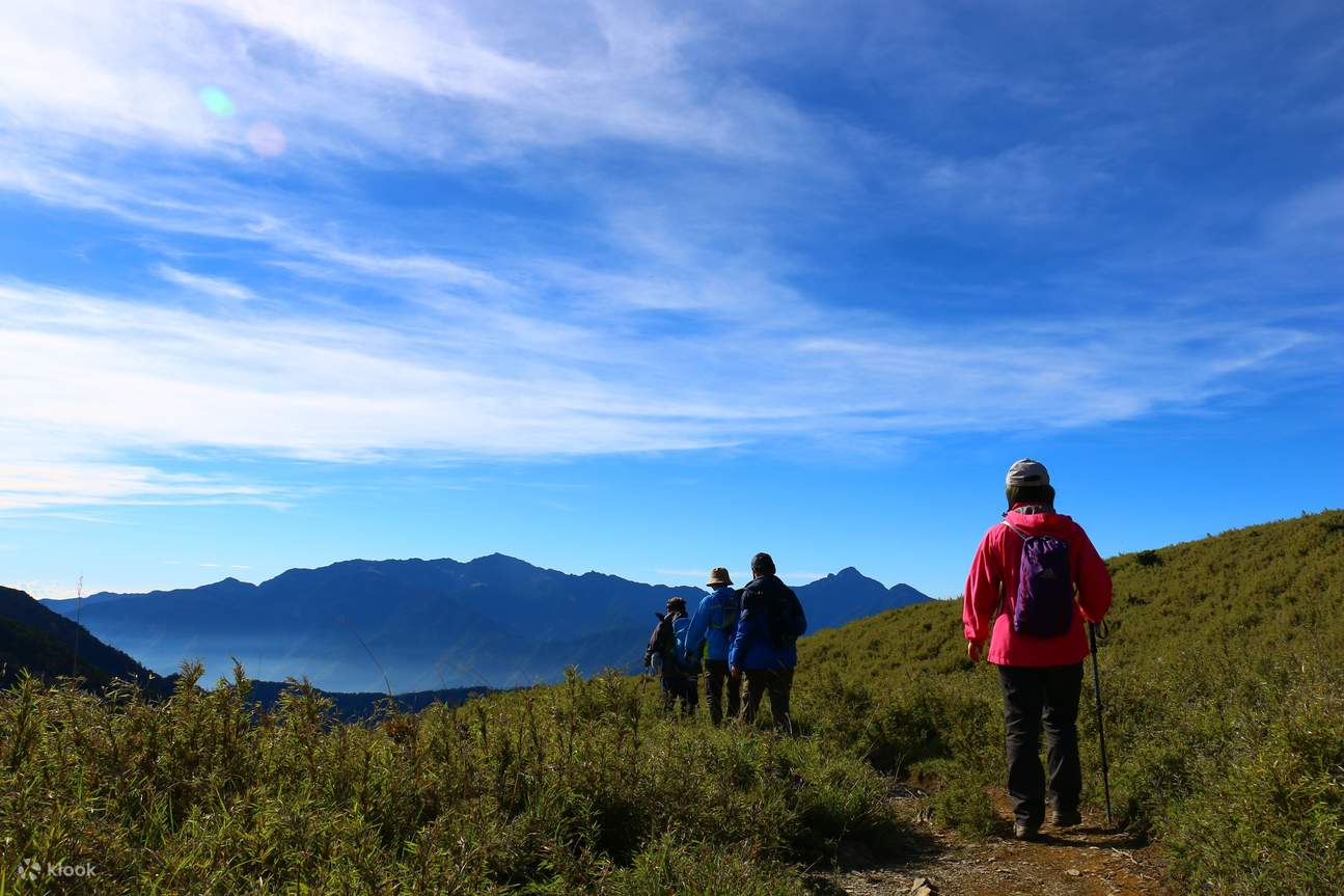 Yilan｜Wuling Sixiu Mountain Climbing Experience for 3 Days and 3 Nights ...