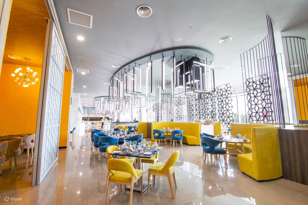 Swatches Restaurant at Fraser Place Puteri Harbour Hotel in Johor Bahru ...