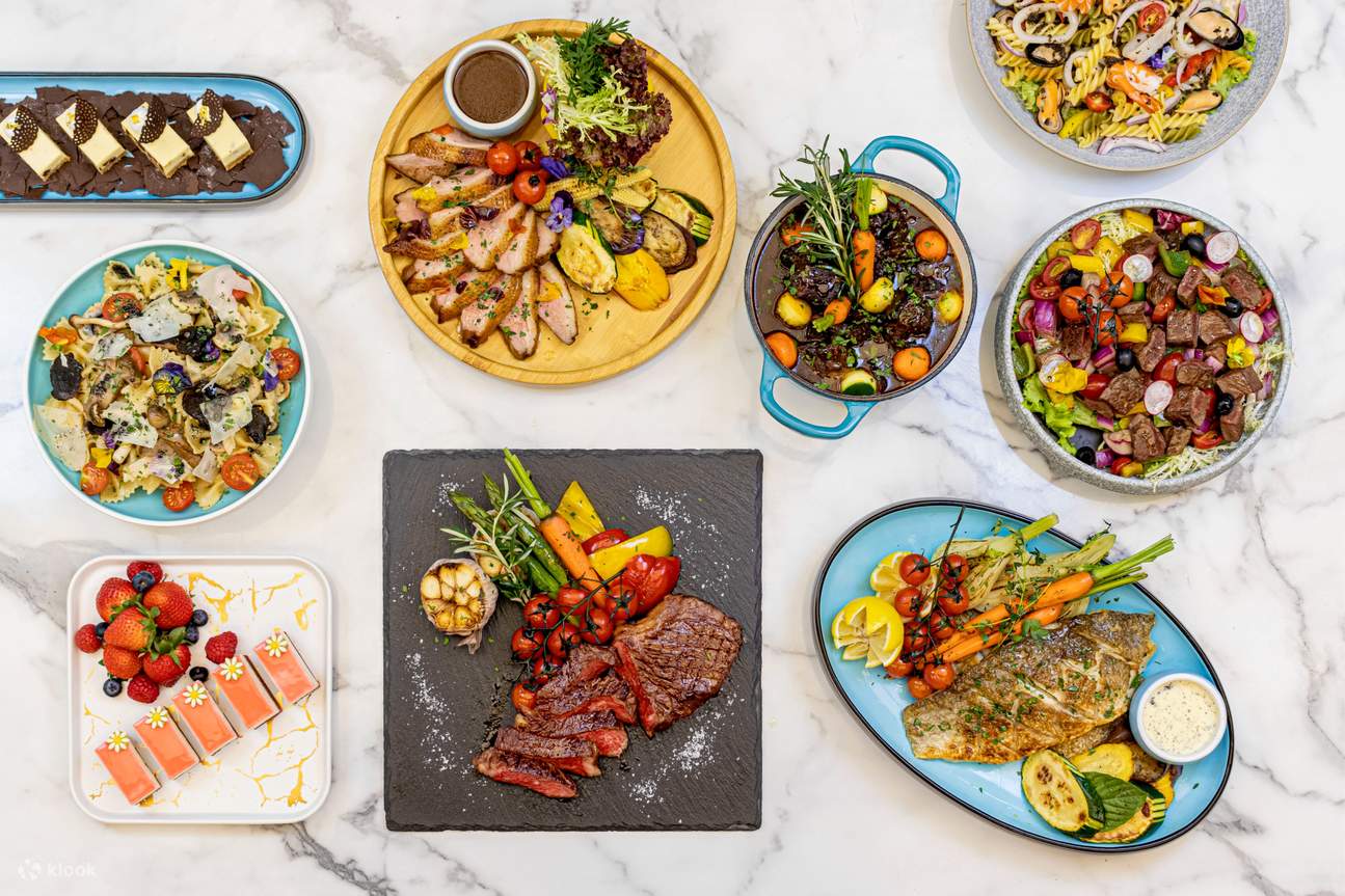 Hong Kong Gold Coast Hotel Buffet | Cafe Lagoon | Lunch Buffet, Dinner ...