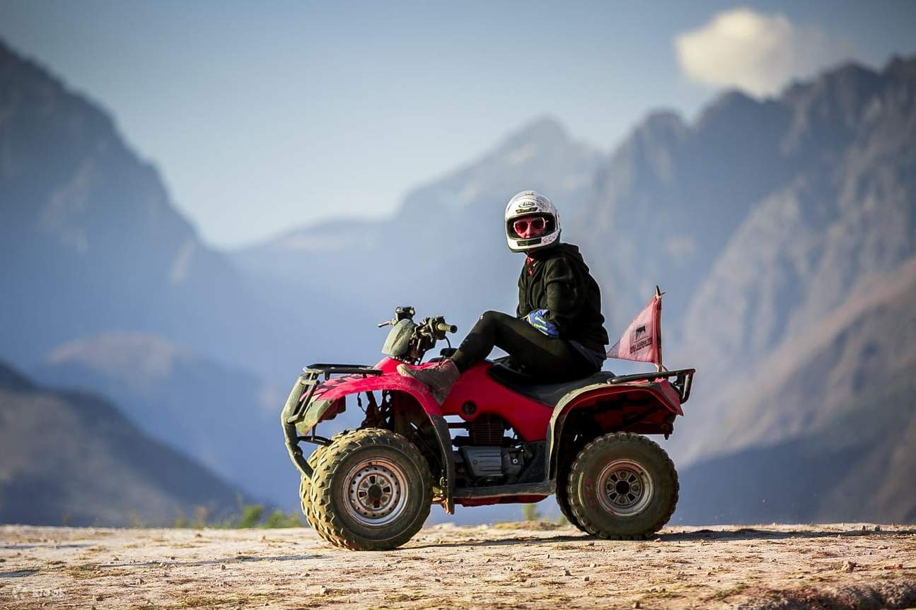 Únase a Maras y al Valle Sagrado de Moray en una experiencia en quad ...