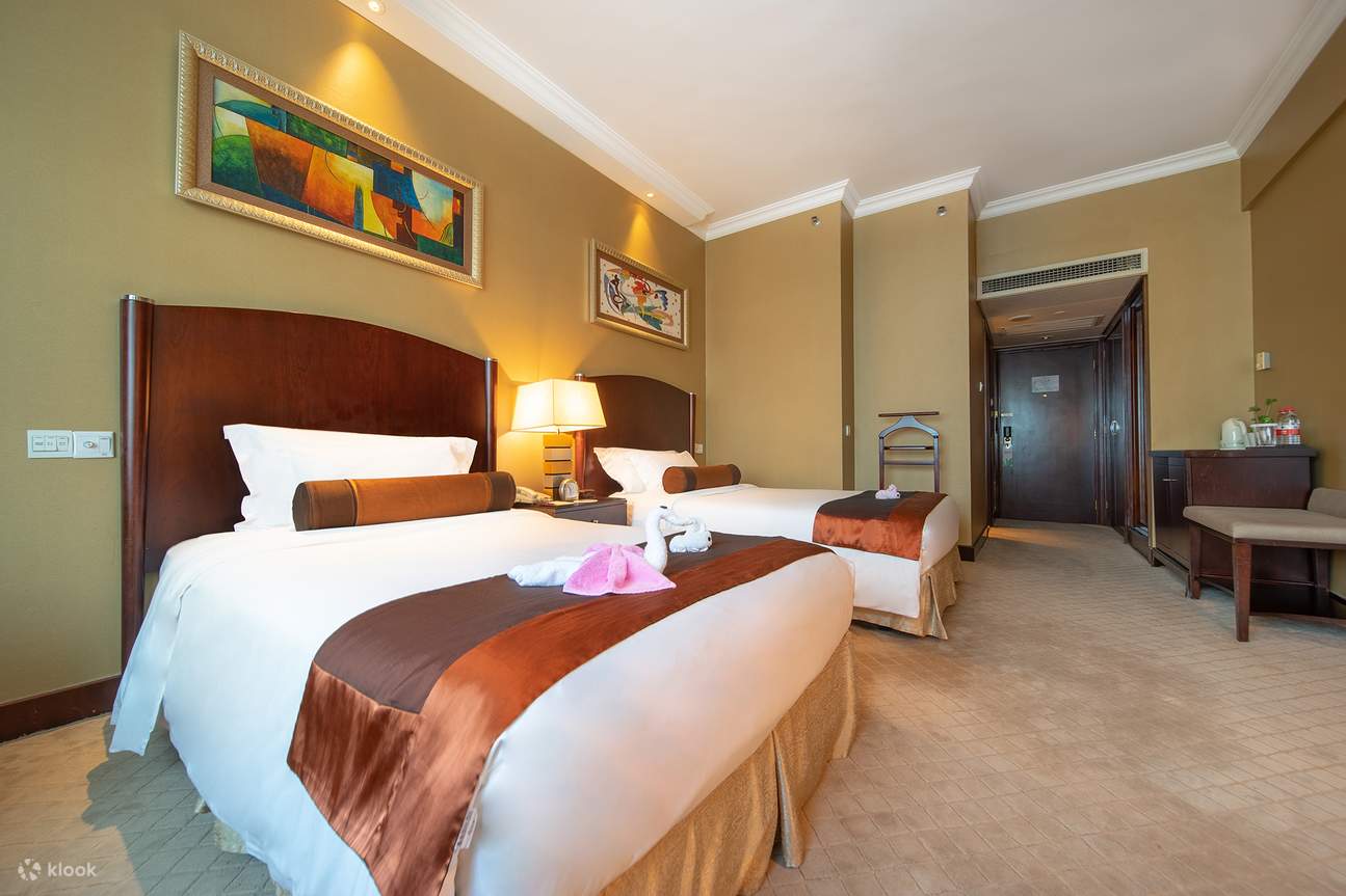 Guangzhou Grand International Hotel Accommodation Package - Klook