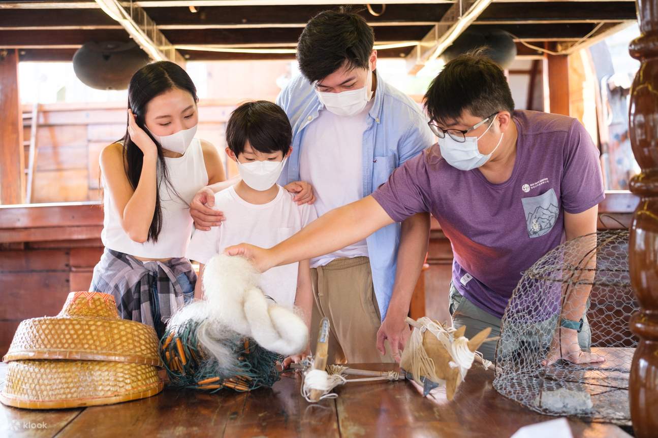 ocean-park-little-geologist-hong-kong - Klook Australia