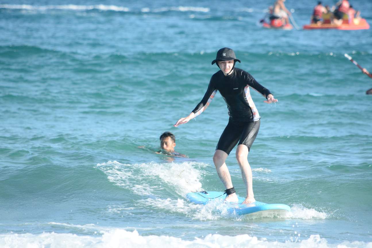 Kenting Surfing Experience in Pingtung - Klook