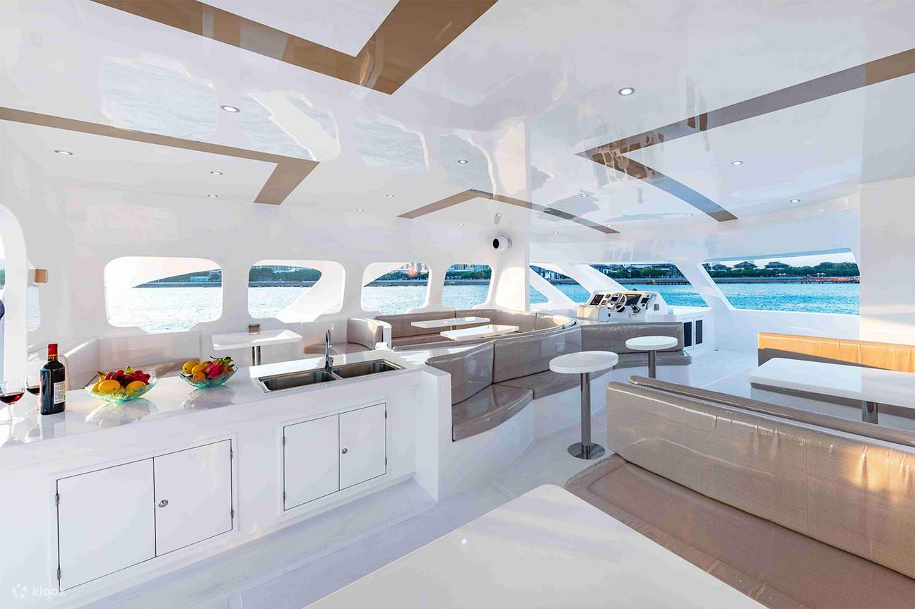 Phuket: Phi Phi islands Tour by Catamaran Yacht - Klook Stati Uniti