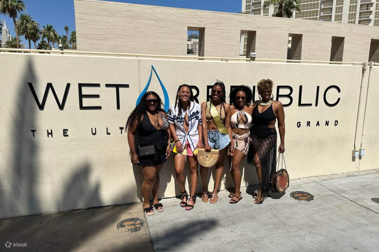Dayclub Pool Party Bus Tour in Las Vegas - Klook