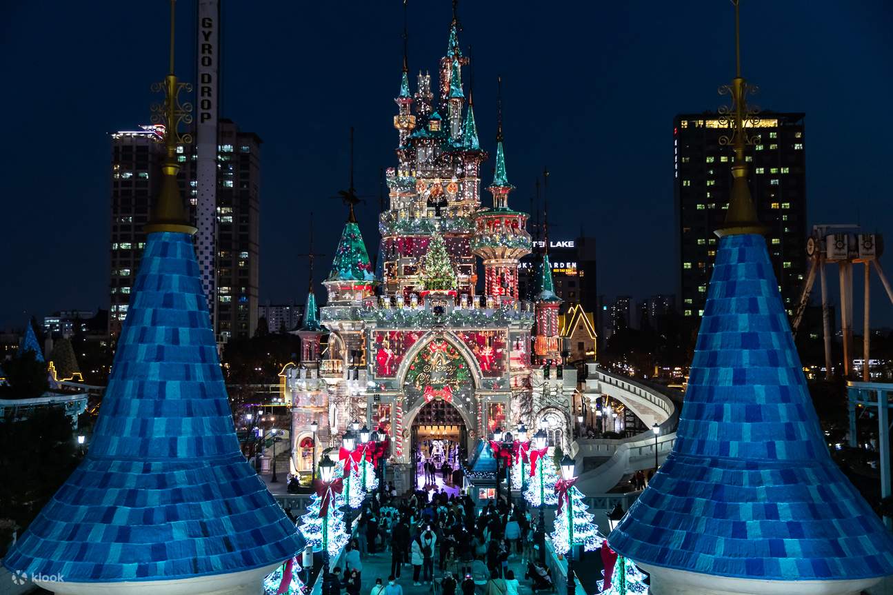 ULTRA LOTTE TOUR (Lotte Duty Free, Lotte World, Seoul Sky, Aquarium ...