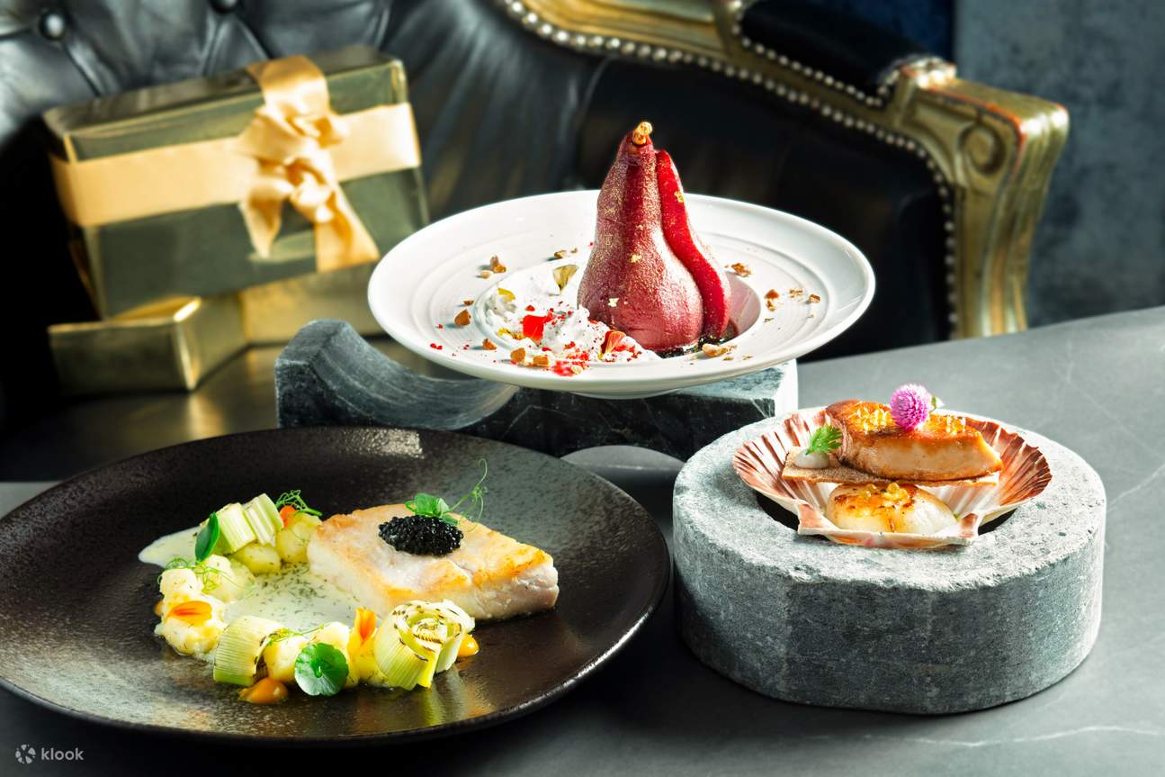 Buffet at Cafe Lagoon in Hong Kong Gold Coast Hotel - Klook Hong Kong