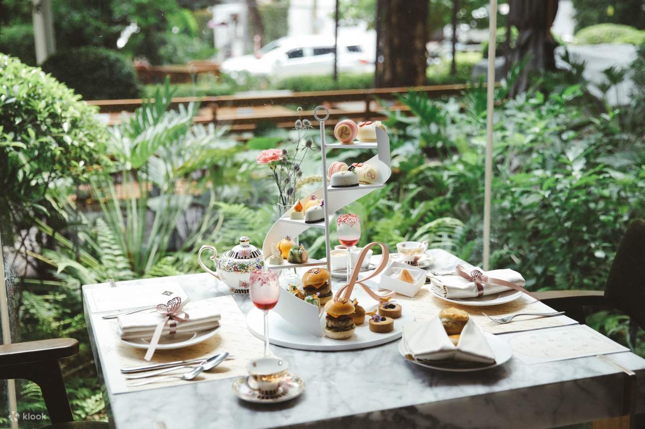 Ofertas de merienda inglesa en Bangkok Trading Post Bistro & Bar | 137 ...