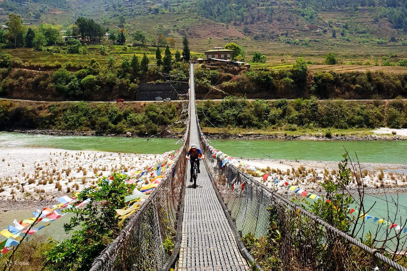 Bhutan Cycling Tour - The Best of Bhutan in a Week - Klook Philippines