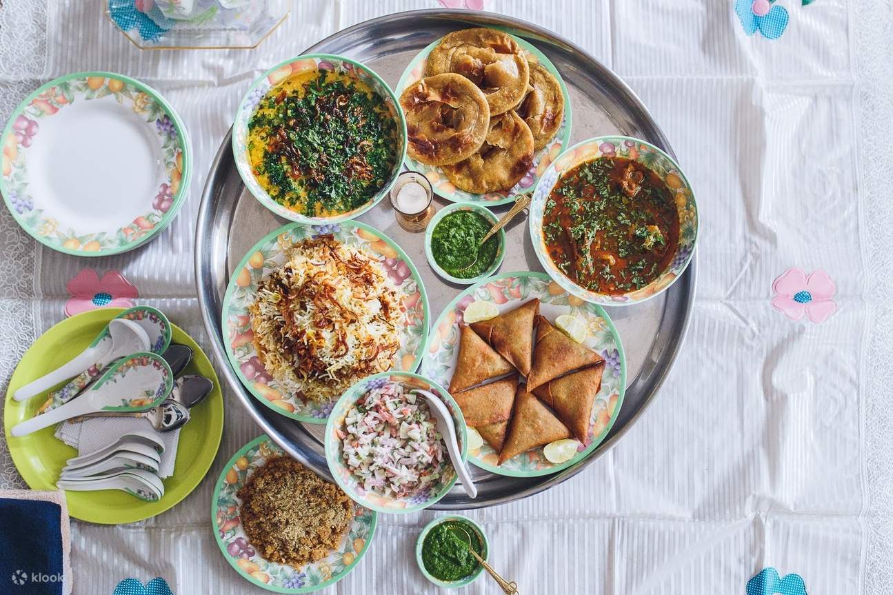 Mighty Bohri Thaal Experience In Pune, India - Klook